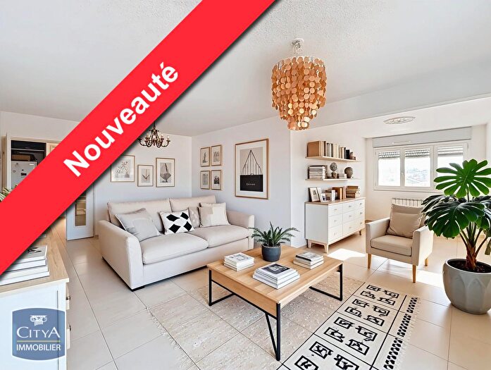 Appartement à vendre - Perpignan, Saint-Martin - 3 pièces - 2 chambres