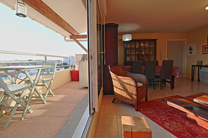 Appartement à vendre - Dax, Saint-Pierre - 3 pièces - 2 chambres