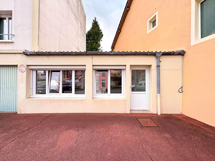 Appartement à louer - Mâcon, Flacé, Liberté - 1 pièce