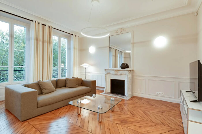 Appartement 3 pièces à louer à Paris 17ème, Batignolles, Cardinet