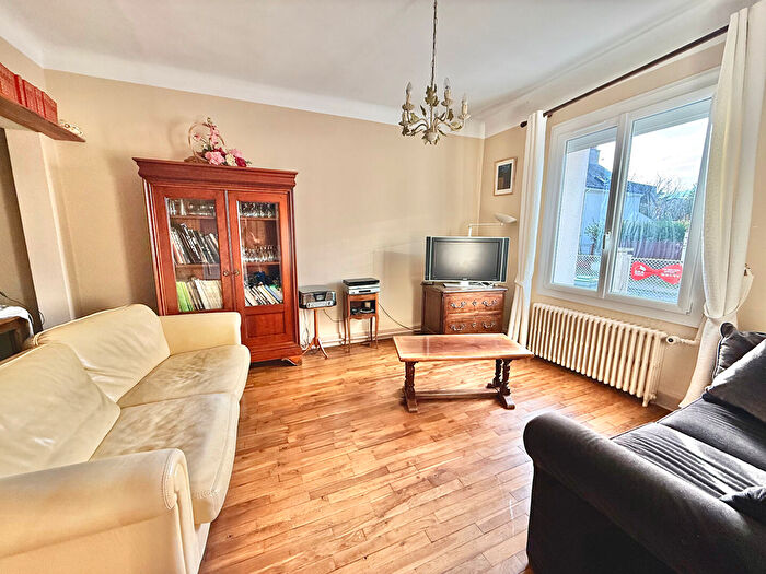 Maison 6 pièces à Fleury-les-Aubrais, Gare, Bannier, Bustière, Dessaux, à vendre