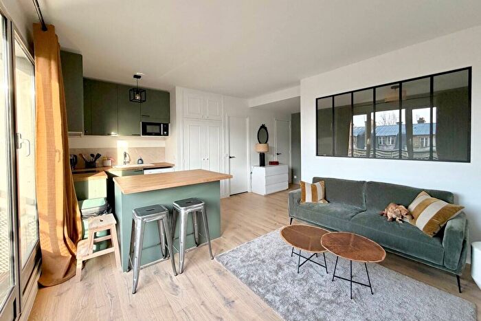 Appartement à louer - Auteuil Sud, Paris ème - 2 pièces - 1 chambre