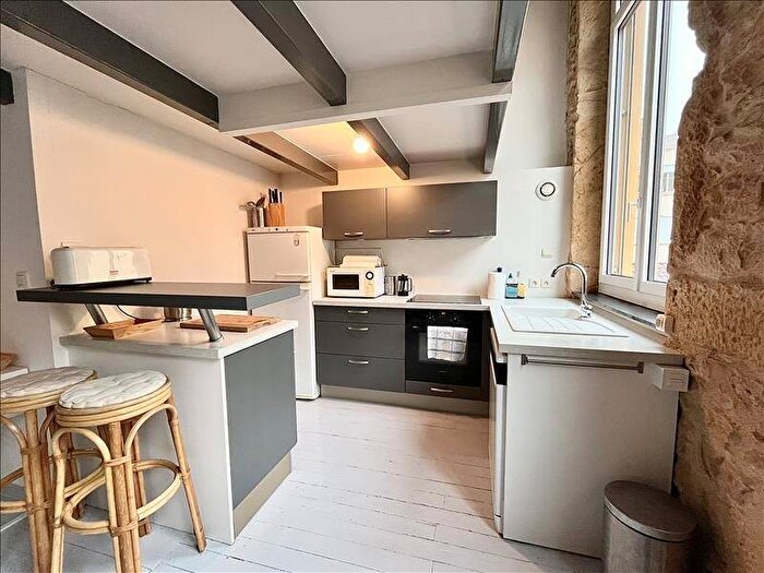 Appartement à louer - Croix Rousse Centre, Lyon ème arrondissement - 3 pièces - 2 chambres