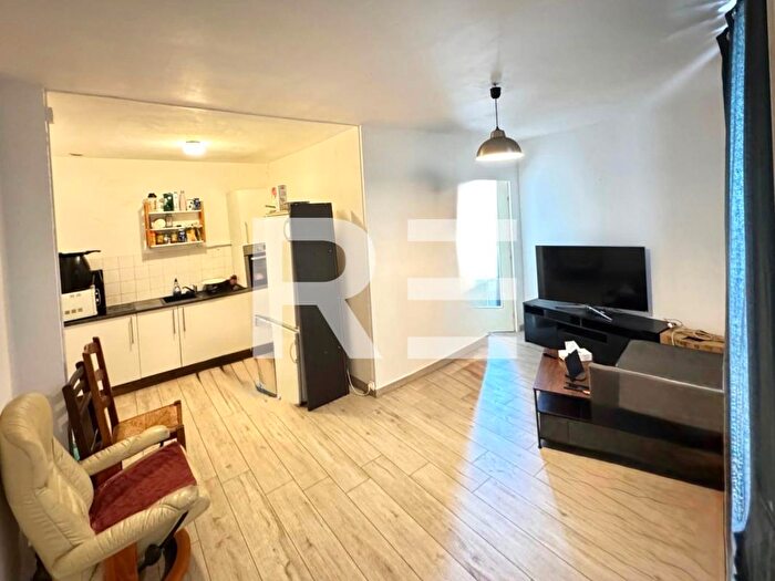 Nîmes, Jean Jaurès : Appartement 2 pièces à vendre