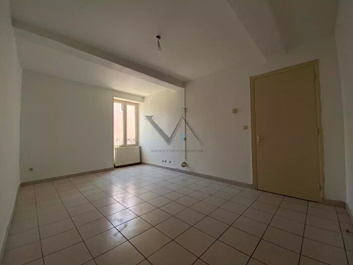 Appartement à louer - Le Teil - 3 pièces - 2 chambres