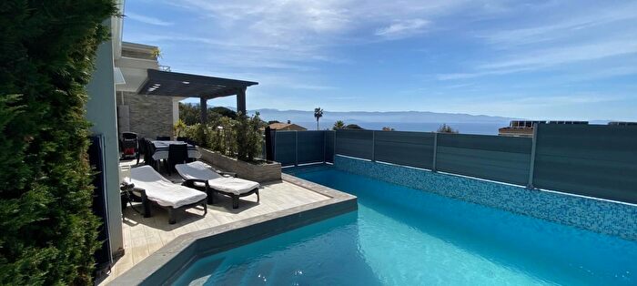 Appartement à vendre - Ajaccio, Les Sanguinaires - 5 pièces - 4 chambres