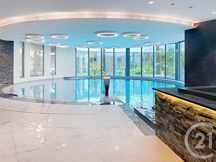 Appartement à vendre - Antibes, Juan-les-Pins, Le Cap - 4 pièces - 3 chambres