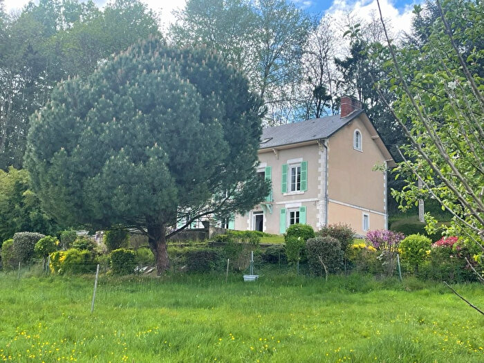 Maison 11 pièces à La Ferté-Bernard, à vendre