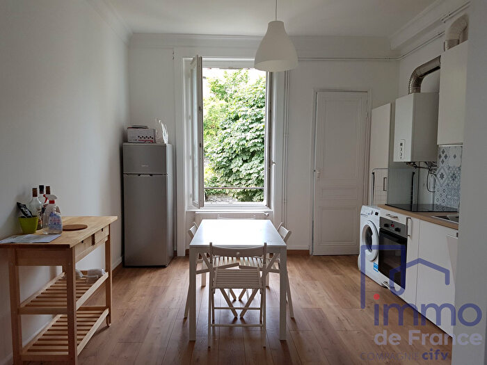 Appartement à vendre - Saint-Étienne - 2 pièces - 1 chambre