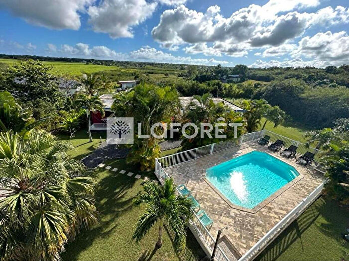 Maison à vendre - Anse-Bertrand - 13 pièces - 9 chambres