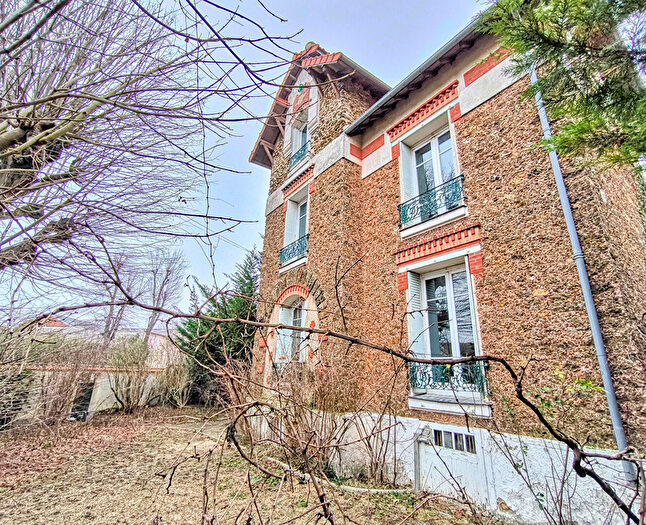 Maison à vendre - Wissous - 8 pièces - 5 chambres