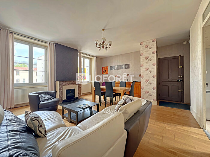 Appartement à vendre - Saint-Étienne, Terrenoire - 5 pièces - 3 chambres