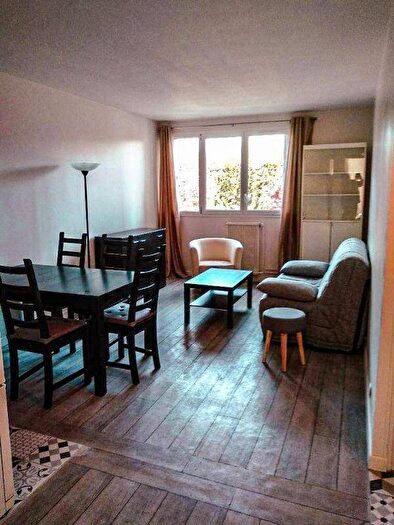 Nord, L'Île-Saint-Denis : Appartement 3 pièces à louer