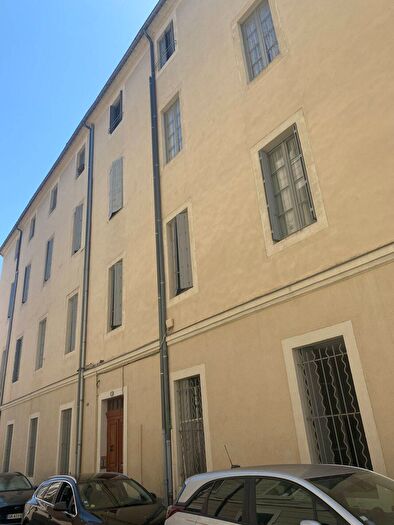 Esplanade, Nîmes - Appartement 3 pièces à louer
