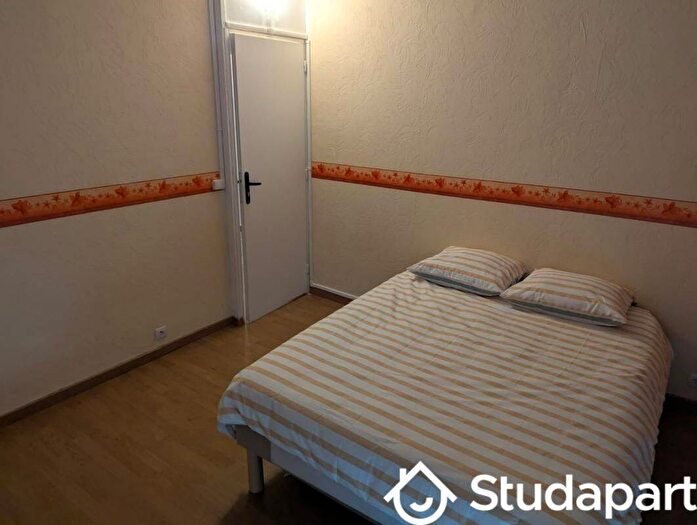 Ile de France, Les Ulis - Appartement 1 pièce à louer