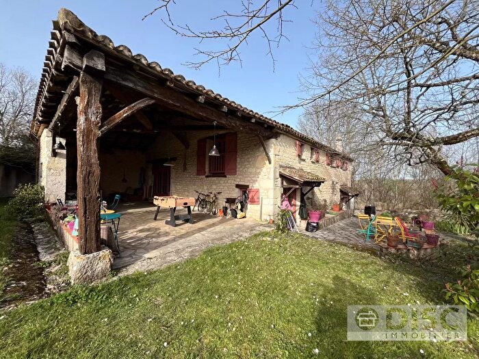 Maison à vendre - Lalbenque - 9 pièces - 5 chambres