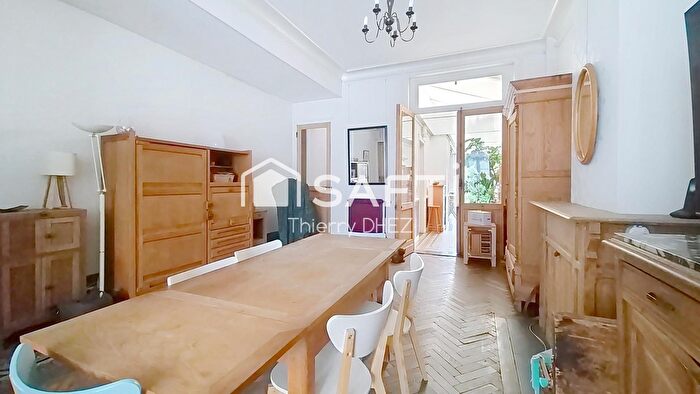 Tourcoing, Blanche Porte, Flocon : Maison 7 pièces à vendre