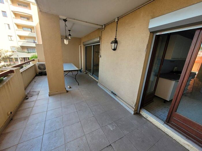 Appartement 3 pièces à vendre à Avignon, Synagogue, Jardins Neufs