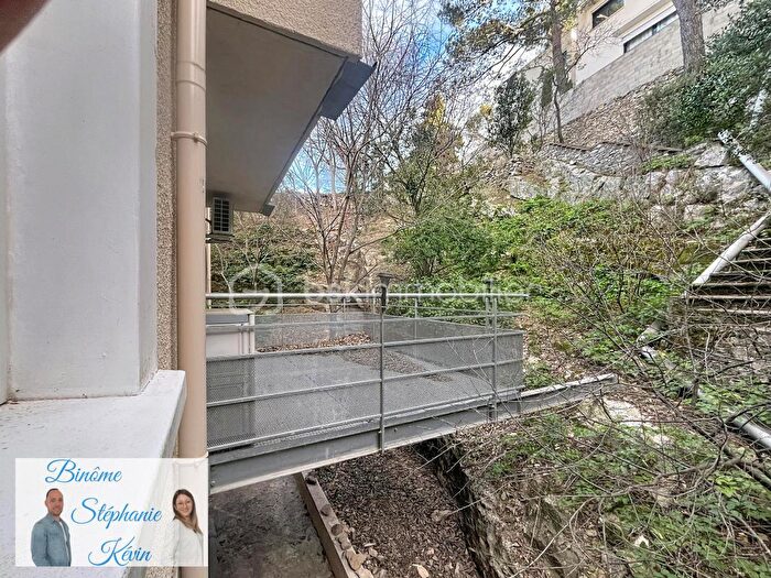 Appartement à vendre - Nîmes, Tour Magne - 2 pièces - 1 chambre