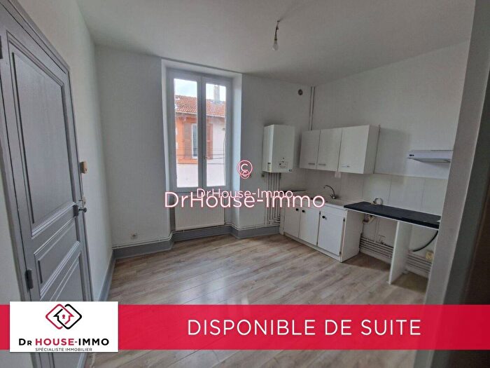 Appartement à louer - Centre-Historique, Romans-sur-Isère - 2 pièces - 1 chambre