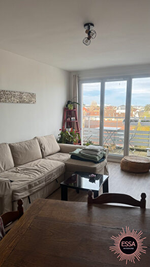 Appartement à louer - Mantes-la-Ville, Centre-ville - 3 pièces - 2 chambres