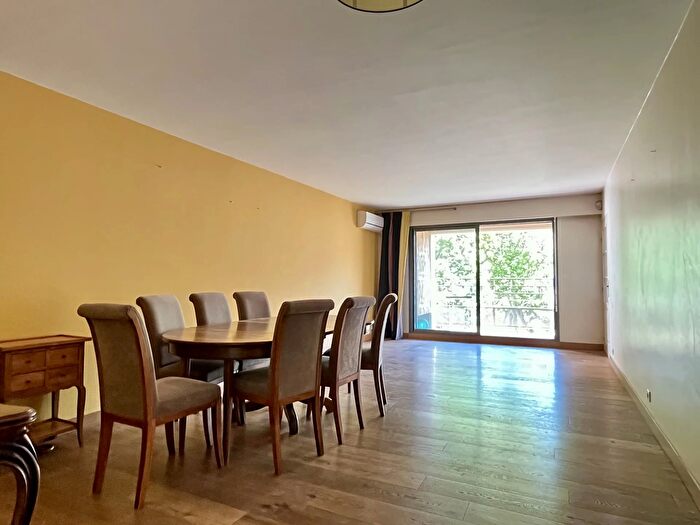 Marseille 8ème, Perier : Appartement 4 pièces à vendre
