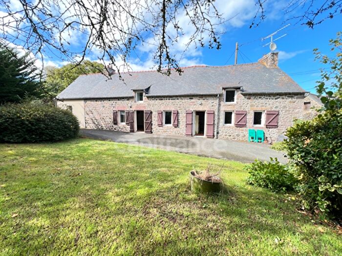 Maison à vendre - Plurien - 8 pièces - 6 chambres