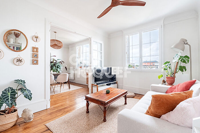 Asnières-sur-Seine, Gresillons, Voltaire : Appartement 3 pièces à vendre