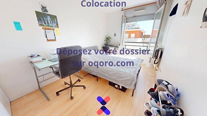 Appartement à louer - La Villette, Lyon ème arrondissement - 4 pièces - 3 chambres