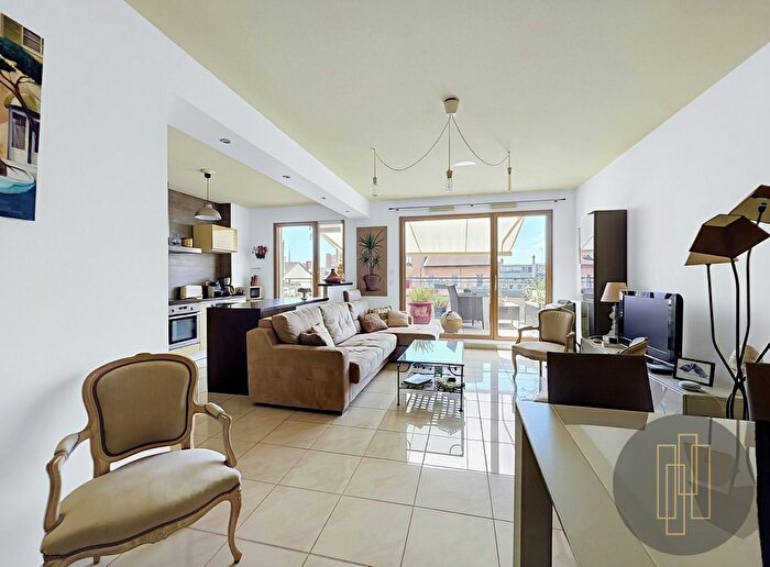 Appartement 3 pièces à Villefranche-sur-Saône, Centre-ville, à vendre