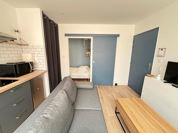 Appartement 1 pièce à Albi, Centre-ville, à louer