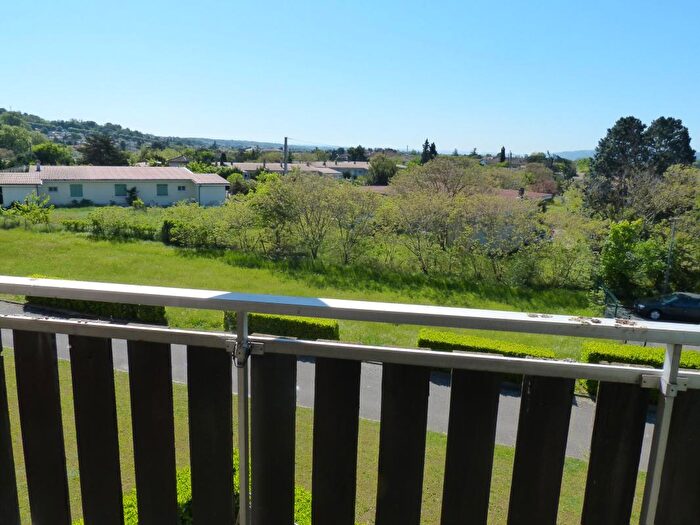 Saint-Maurice-lExil : Appartement 1 pièce à vendre
