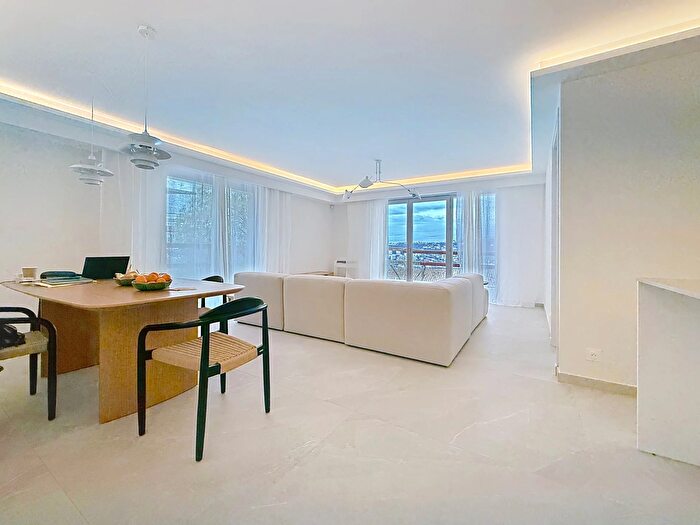 Appartement à vendre - Nice, Corniche Fleurie - 5 pièces - 4 chambres