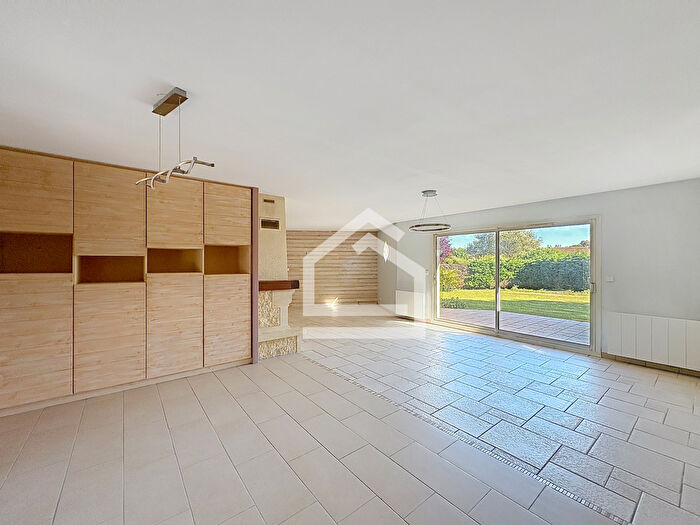 Maison 7 pièces à vendre à Montussan