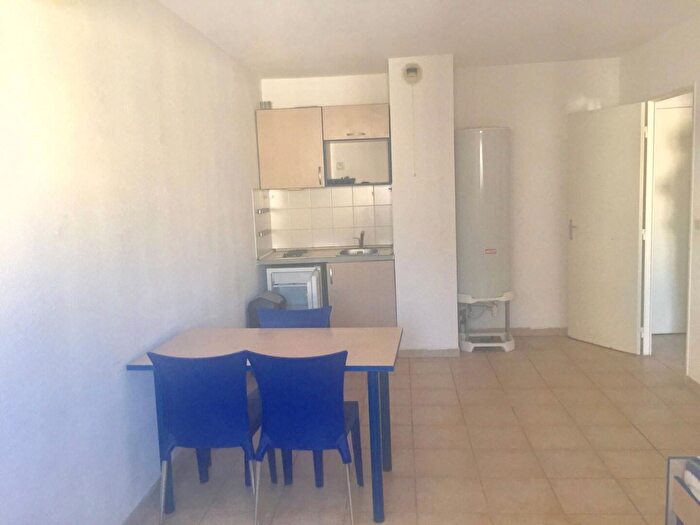 Appartement à louer - Riquier, Nice - 2 pièces