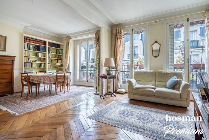 Paris 16ème, Auteuil-Nord, Jasmin, Mirabeau : Appartement 4 pièces à vendre