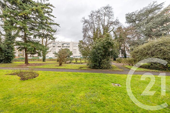 Appartement à vendre - Chevilly-Larue, Centre-ville - 3 pièces - 2 chambres