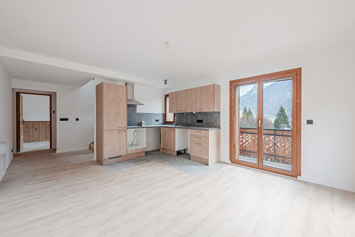 Appartement à vendre - Saint-Jean-dAulps - 4 pièces - 3 chambres