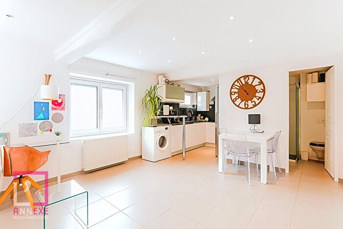 Appartement à vendre - Montanay - 3 pièces - 2 chambres