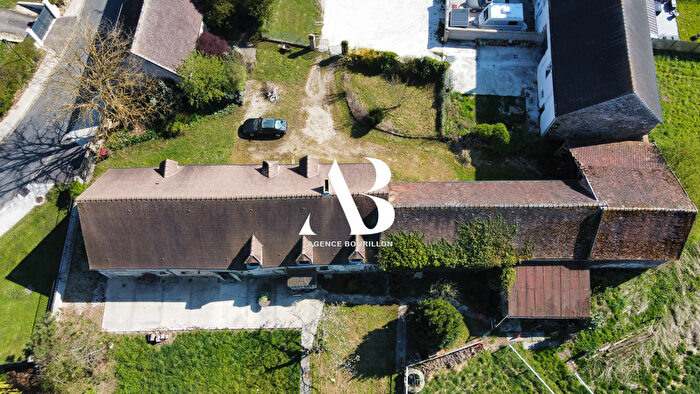 Maison à vendre - Grandpuits-Bailly-Carrois - 8 pièces - 4 chambres