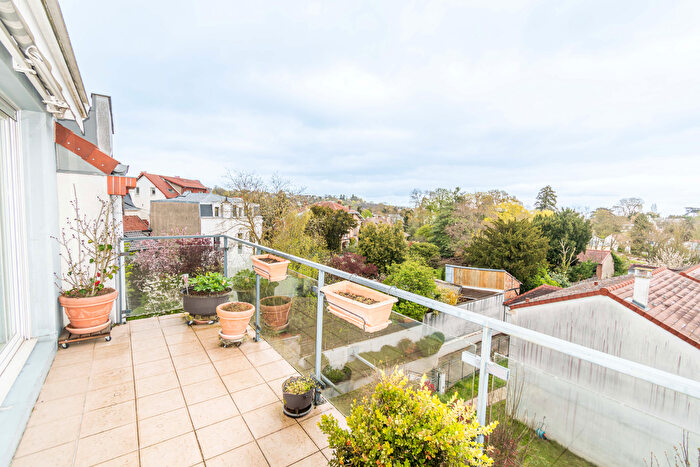 Appartement à vendre - Montmorency, Centre Montmorency - 5 pièces - 3 chambres