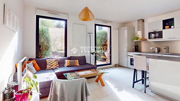 Appartement à vendre - Le Chesnay, Nouveau Chesnay - 2 pièces - 1 chambre