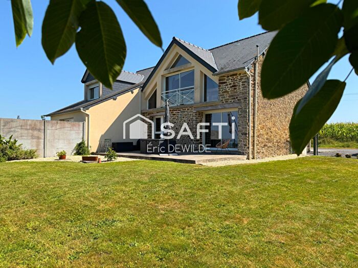 Maison à vendre - Juilley - 7 pièces - 5 chambres