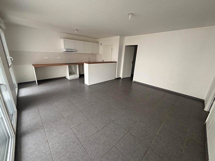 Appartement 4 pièces à Villeneuve-Tolosane, à louer