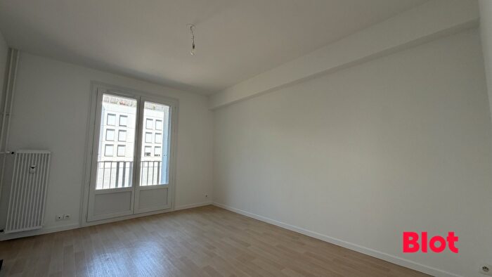 Appartement 3 pièces à louer à Quartiers Sud-Ouest, Sacrés Coeurs