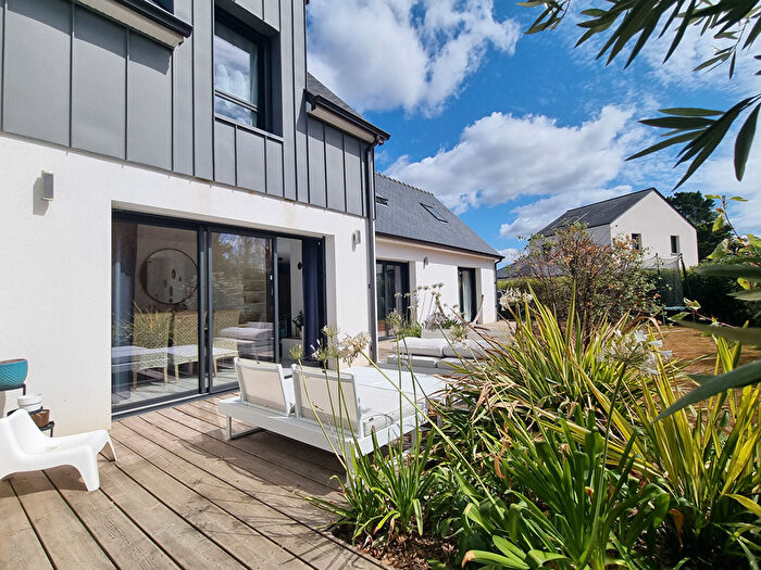 Vigneux-de-Bretagne : Maison 8 pièces à vendre