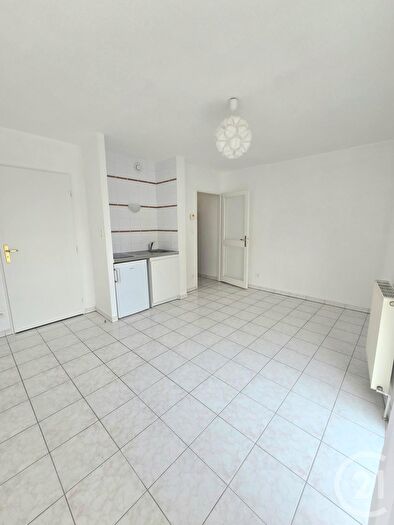Rodez, Amphithéatre - Appartement 1 pièce à louer