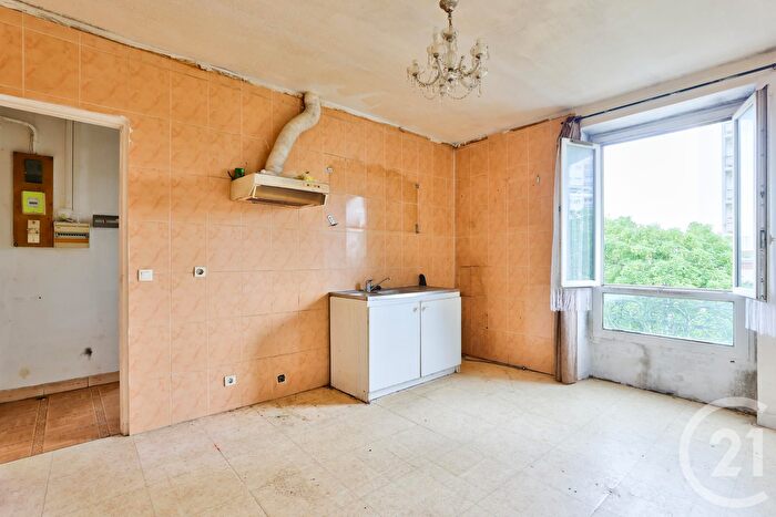 Appartement à vendre - Aubervilliers, Paul Bert - 2 pièces - 1 chambre