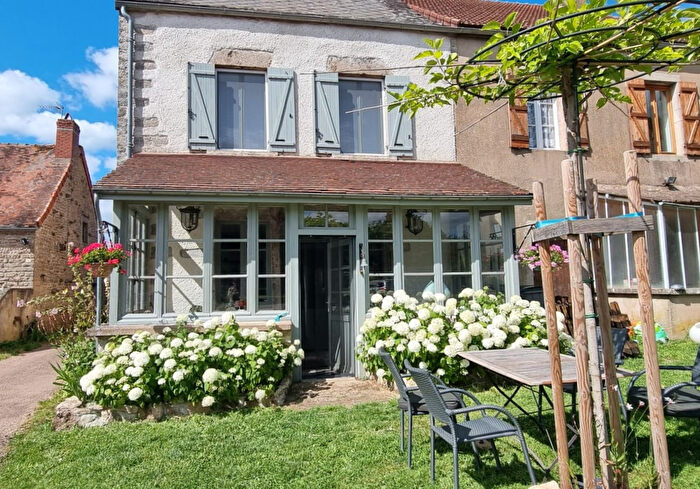 Maison à vendre - Nolay - 5 pièces - 4 chambres