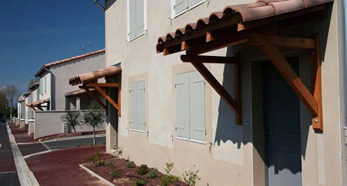 Appartement à louer - Vinassan - 3 pièces - 2 chambres